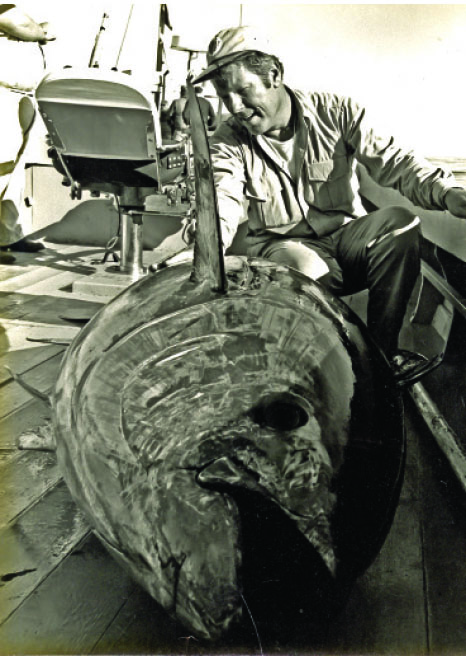 Man Against Monsters – Pacific Coast Sportfishing Magazine